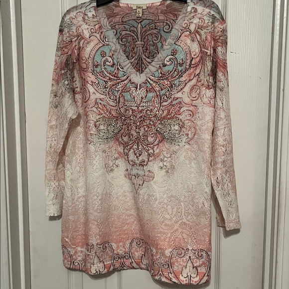 Reba | Tops | Reba Pink And Blue Patterned Top | Poshmark